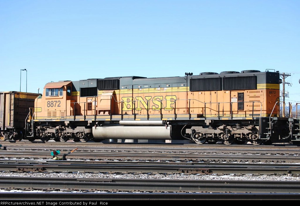 BNSF 8872